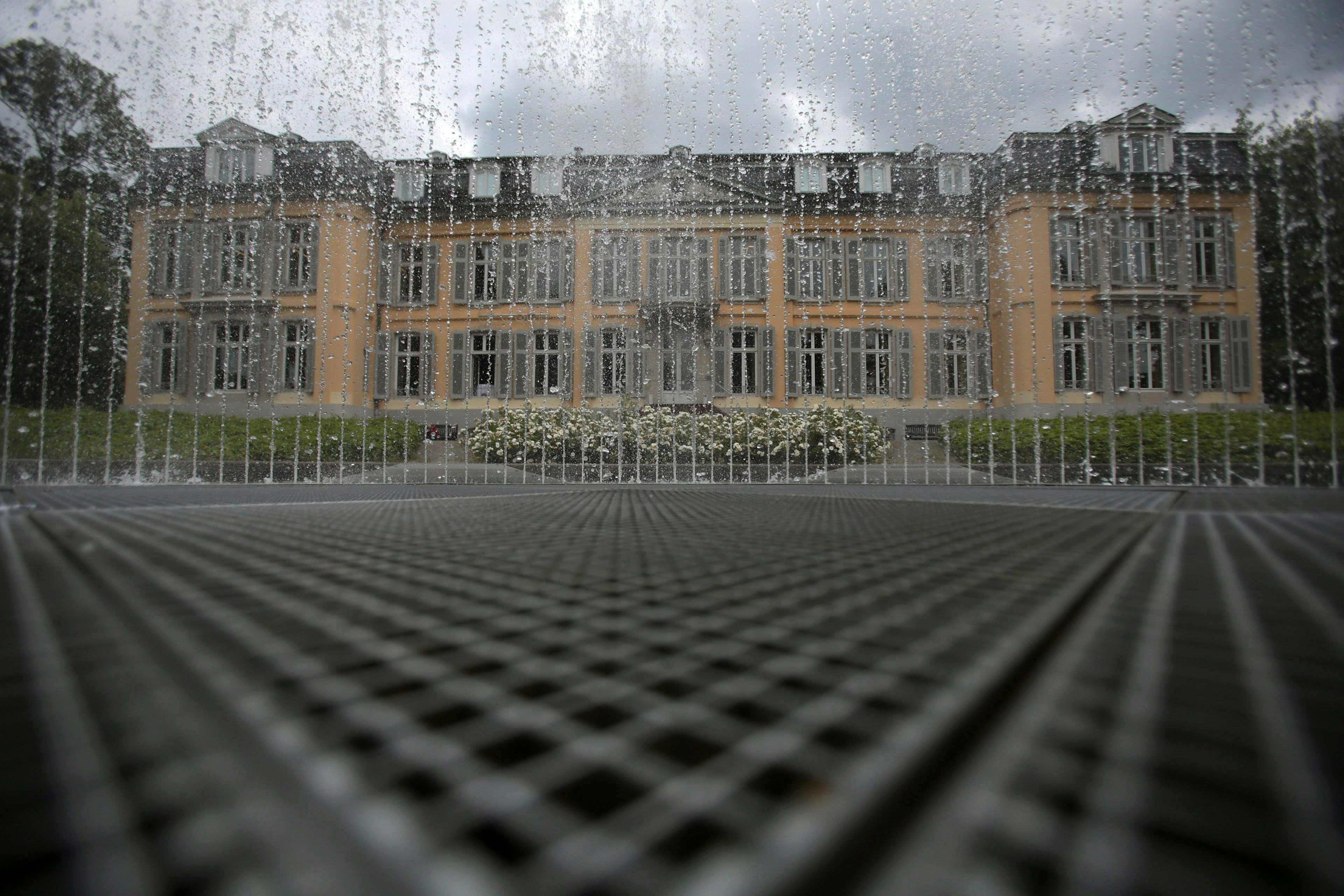 75 Jahre Museum Morsbroich: Science-Fiction im alten Lustschloss