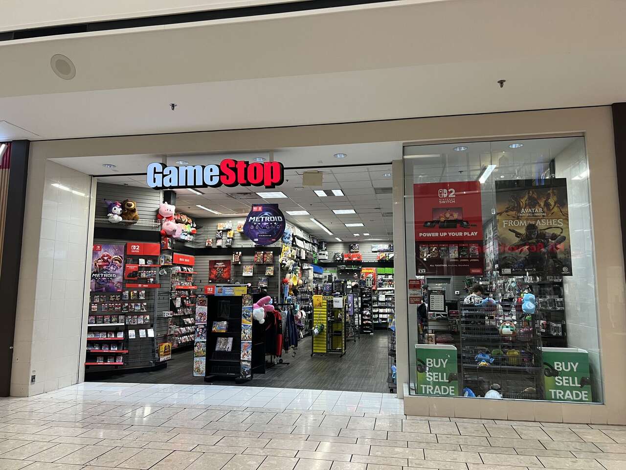 As over 400 stores close, North Texas-based GameStop's future looks bleak