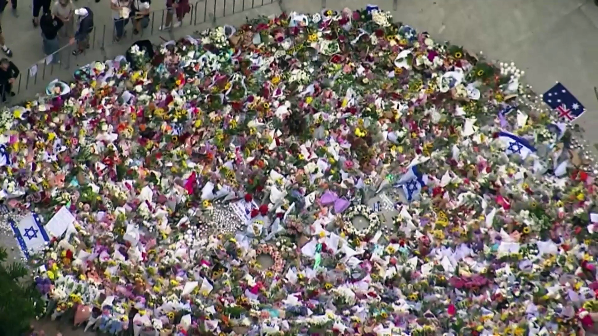 Floral tributes from Bondi attack to be permanently memorialised in the ...