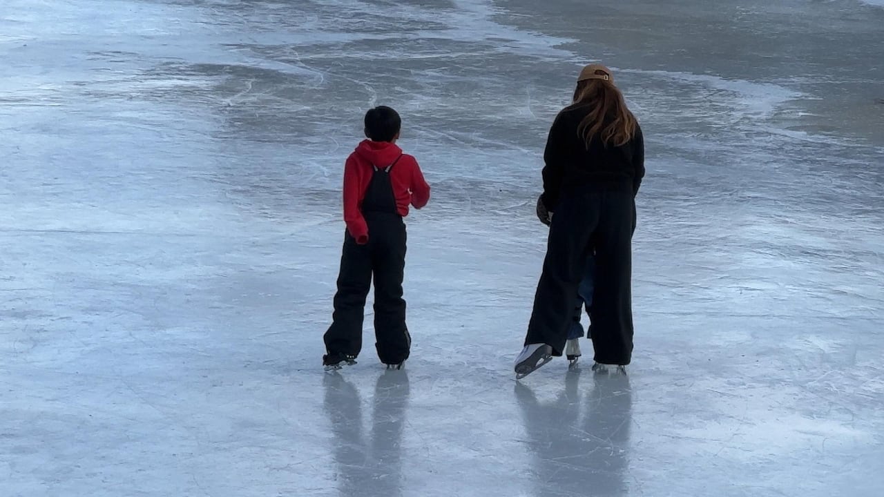 Calgary's fire department warns of thin ice danger as temperatures rise