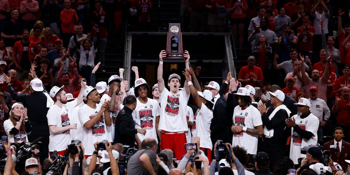 How winning a national championship changes admissions at a school