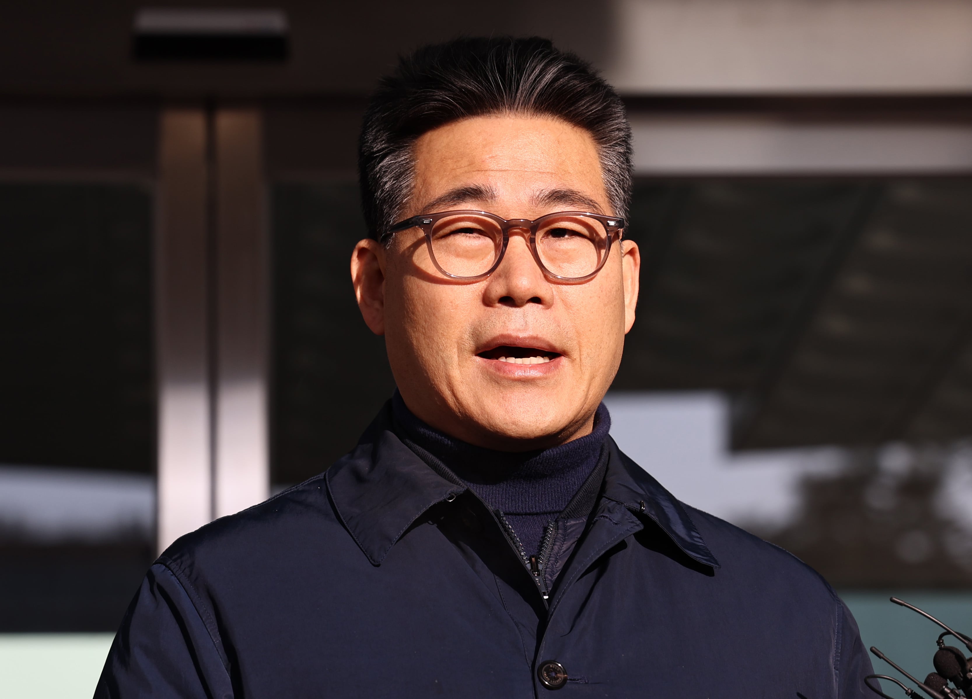 Baek Haeryong: Dispatch order 'conspiracy' as he returns to police