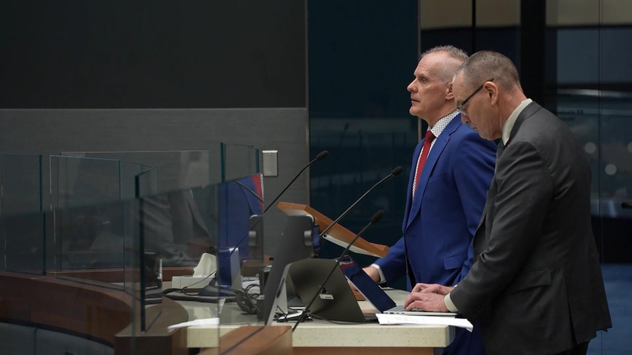 Calgary's top bureaucrat under pressure at city hall
