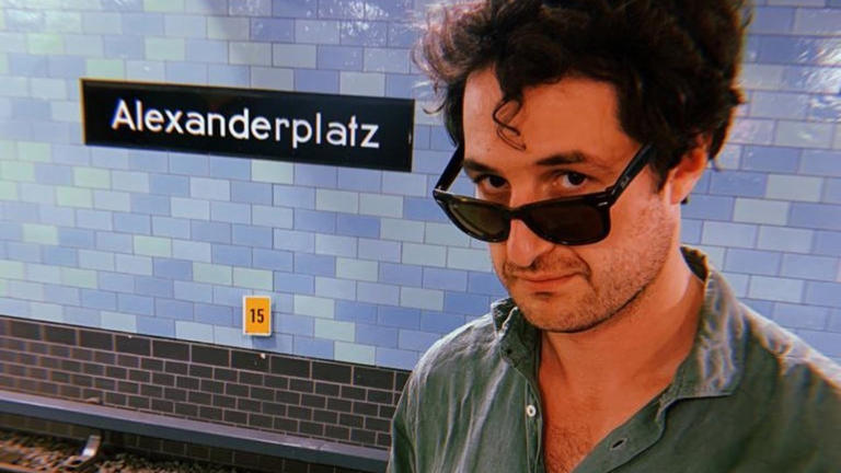 Alberto Paradossi: l'infanzia a Lucca, il dvd rubato, l'insonnia, i ...