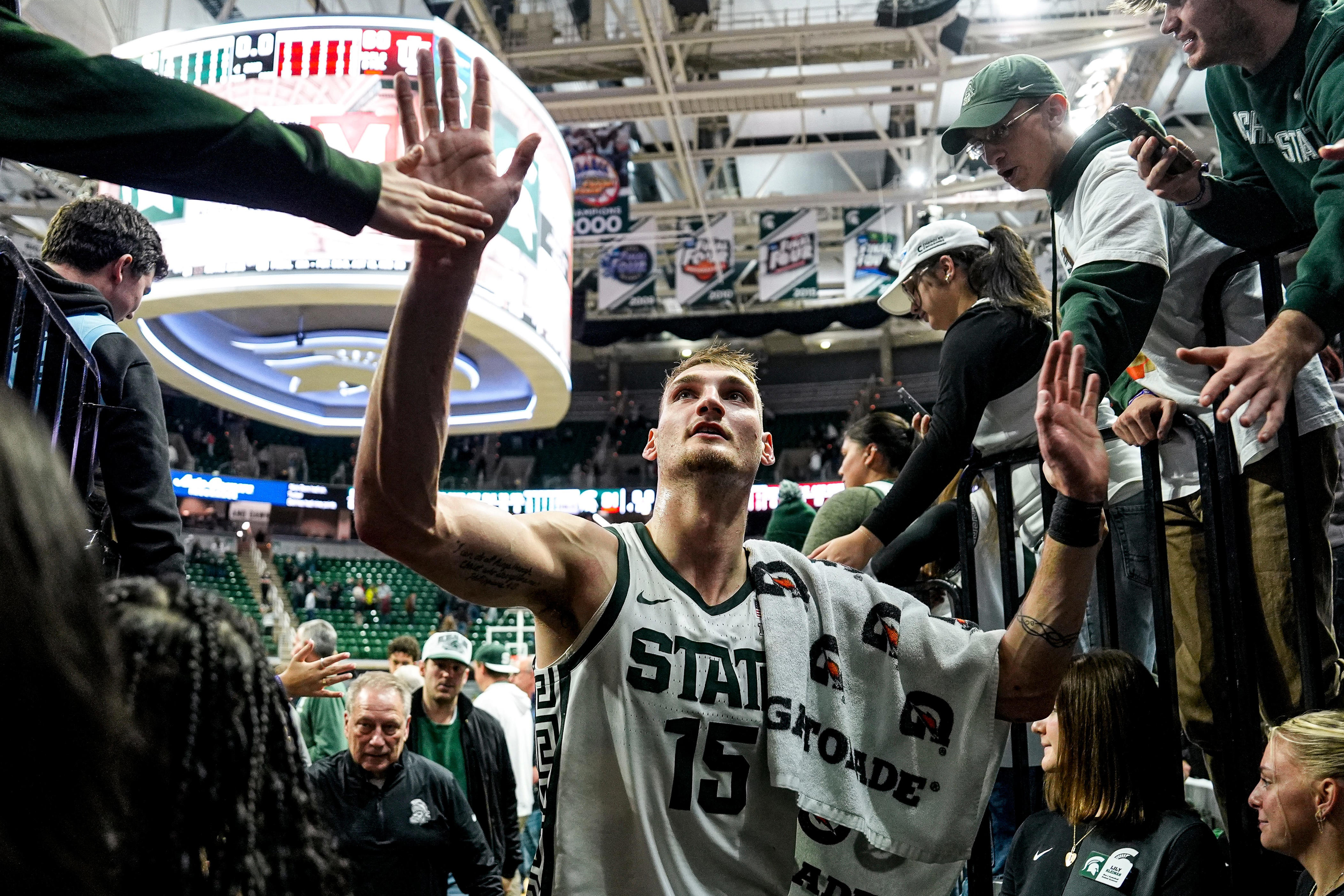 What channel is Michigan State basketball vs Oregon? TV, streaming