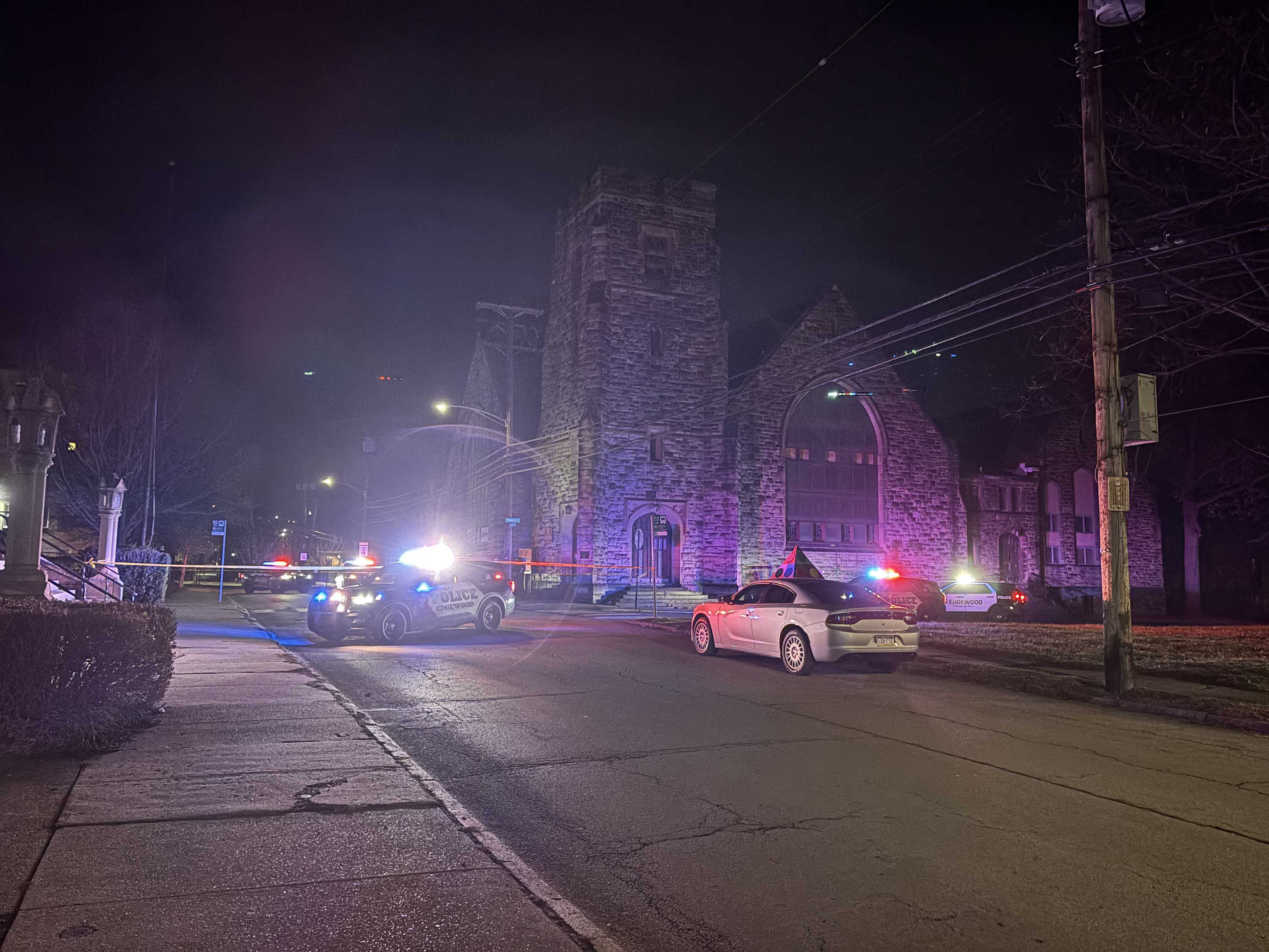 Man found dead after being shot in head at intersection in Wilkinsburg ...