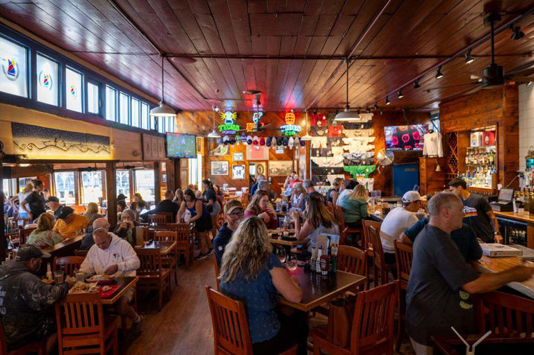 Iconic waterfront restaurant in Pierce County is being sold, owners confirm