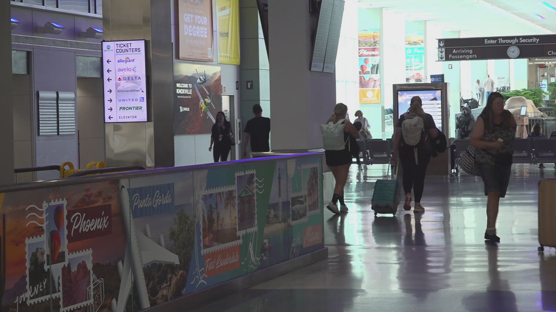 McGhee Tyson Airport hosts public meeting about expansion project