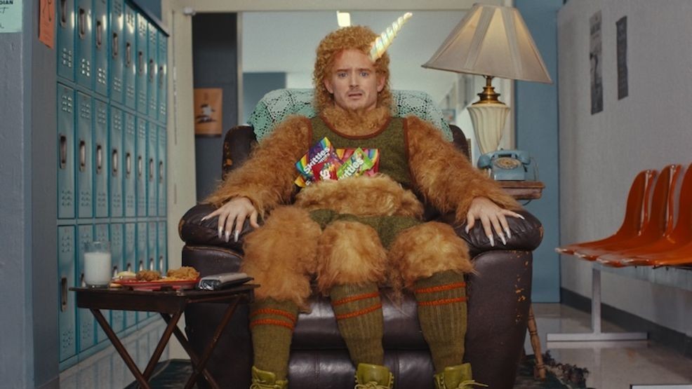 Skittles promotion could bring Elijah Wood to your front yard