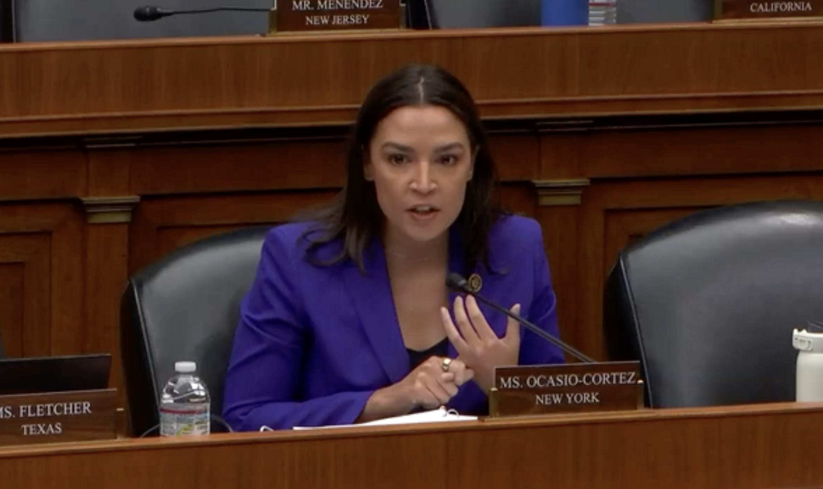 'That sounds like a no to me': Alexandria Ocasio-Cortez puts smug Trump ...