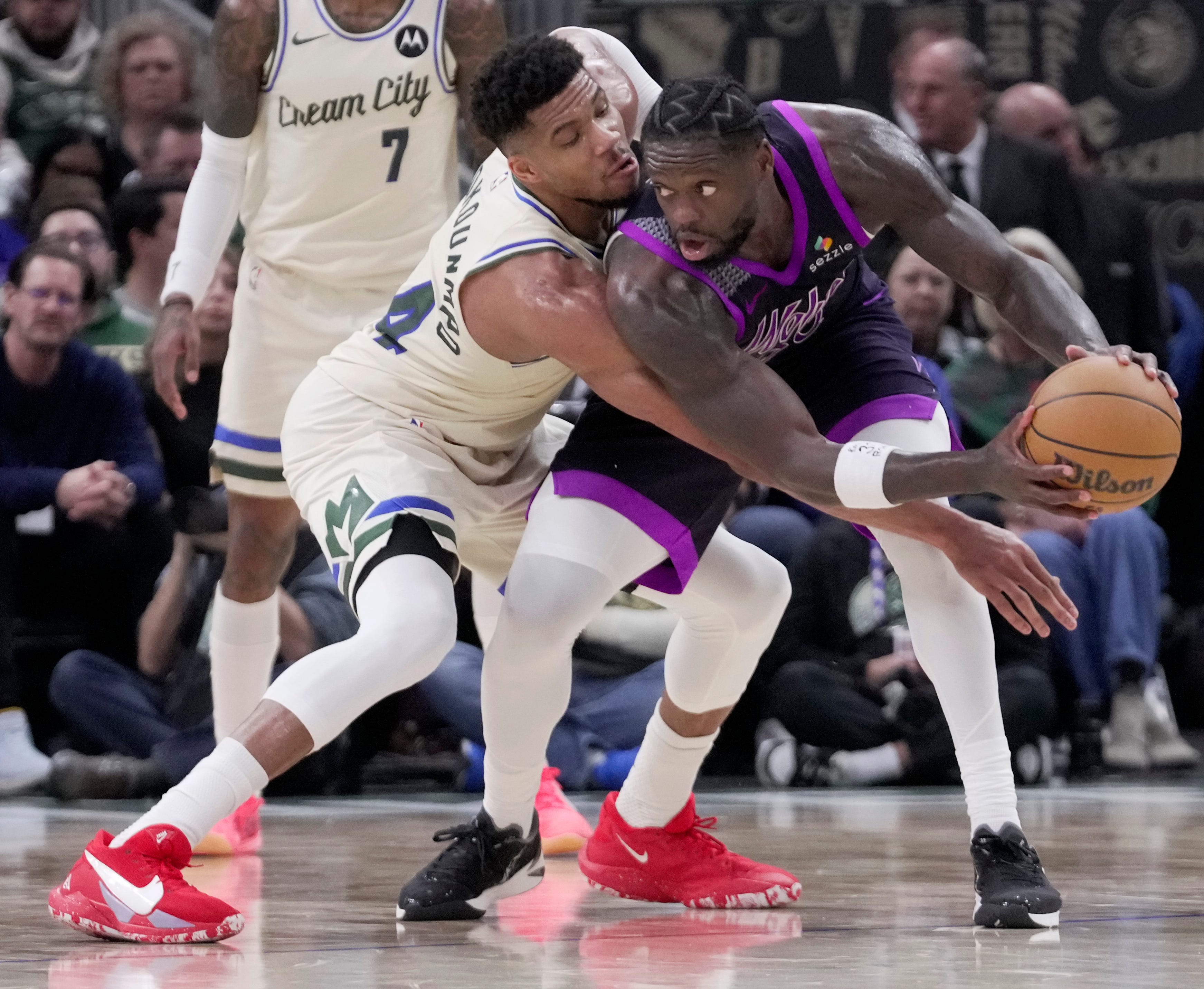 Bucks vs Thunder: Milwaukee in big hole after first quarter