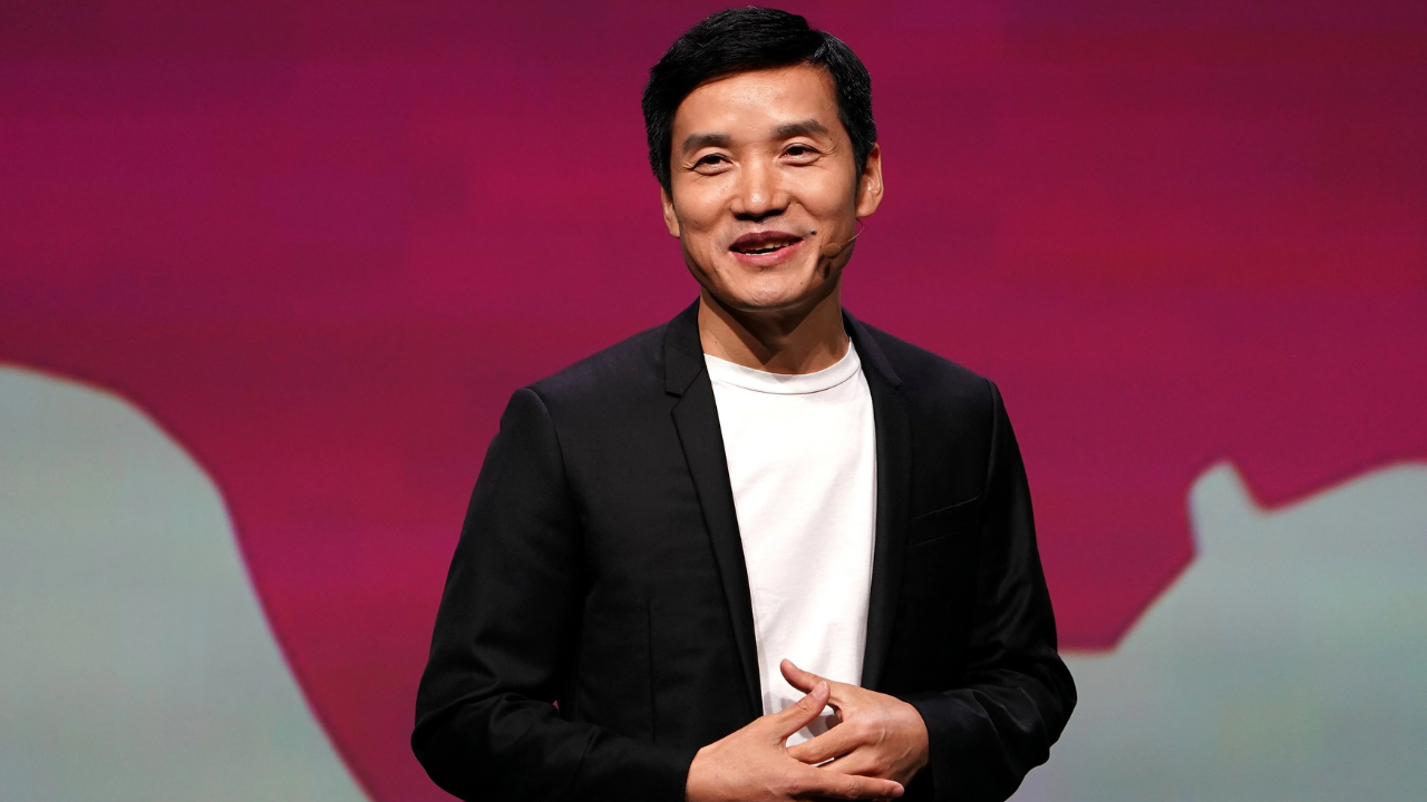 Taiwan issues arrest warrant against OnePlus CEO Pete Lau; says: You ...