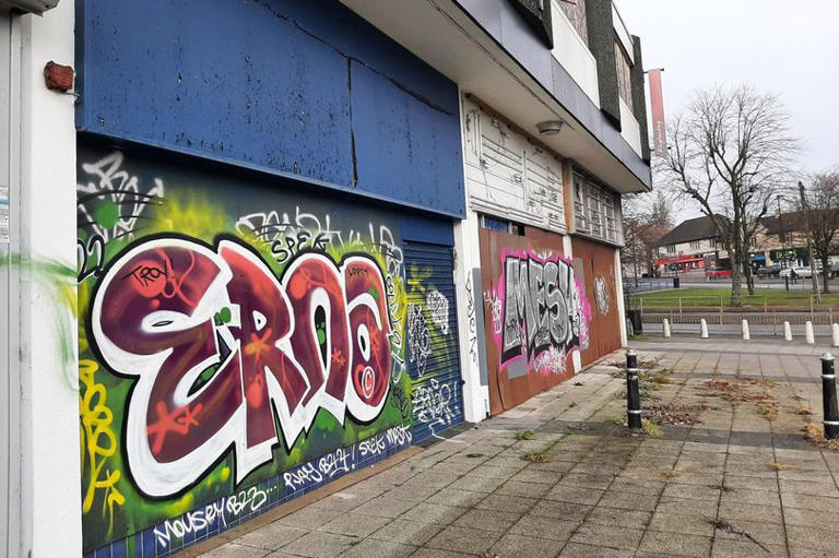 Lidl gives teasing update on new Birmingham store to open within weeks