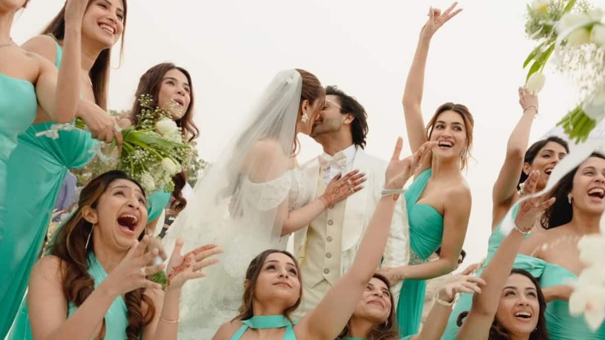 Salman Khan lights up Stebin Ben–Nupur Sanon’s Mumbai reception; groom ...