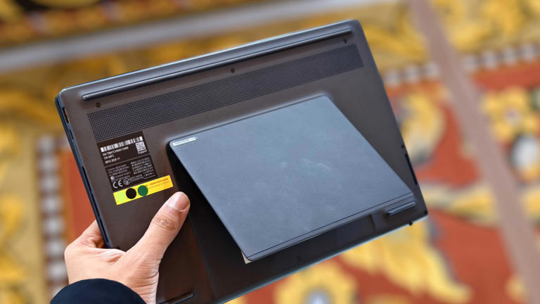 I tried Asus' new dual-screen ZenBook, and it might just be my new ...