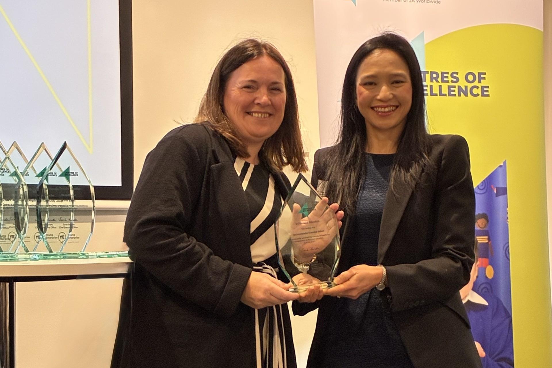 Heckmondwike Grammar School recognised as a Young Enterprise Centre of ...