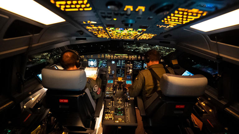 Only Trump can stop Putin, Polish president tells BBC