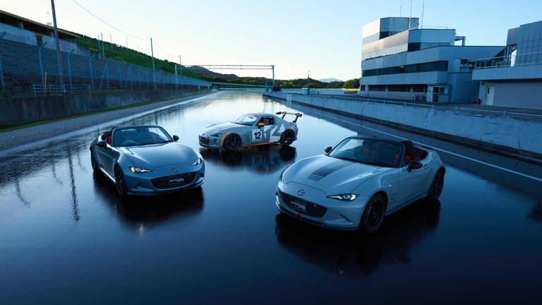 Mazda Spirit Racing Miata interior & exterior image gallery