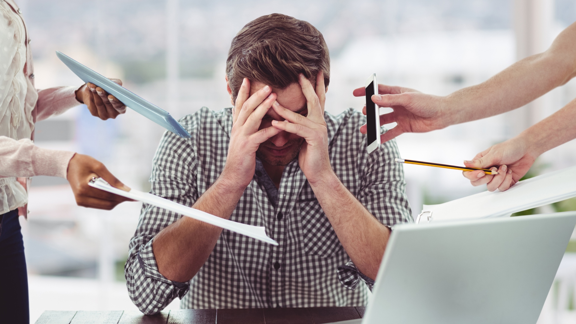 Ce simple réflexe peut vous aider à gérer le stress au travail