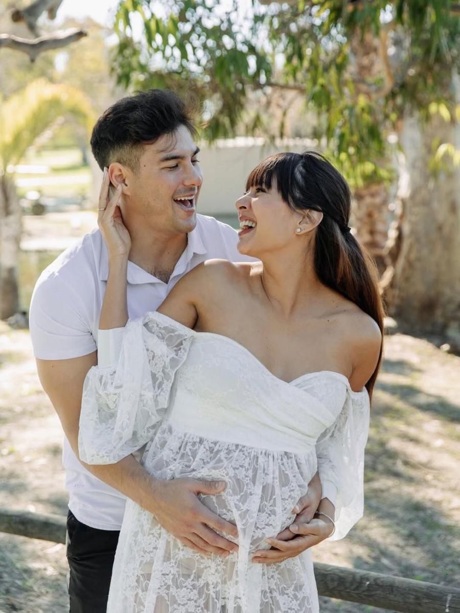 Mesra! 7 potret maternity shoot Aurélie Moeremans dan Tyler Bigenho