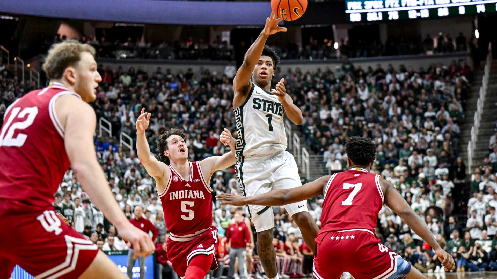 Fears scores career-high 23, Kohler scores 16, leads No. 12 Michigan ...