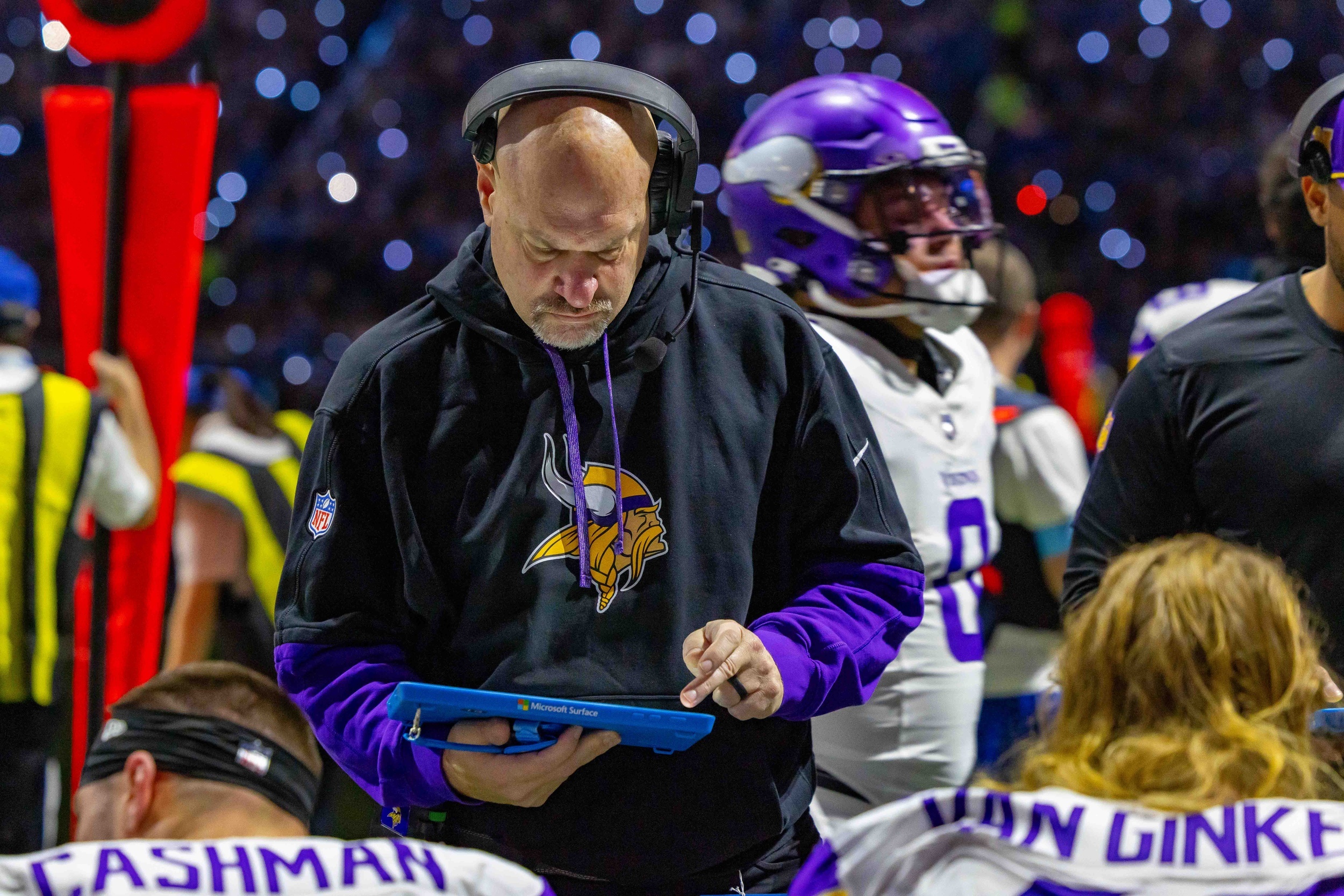 Vikings assistant Mike Pettine to retire