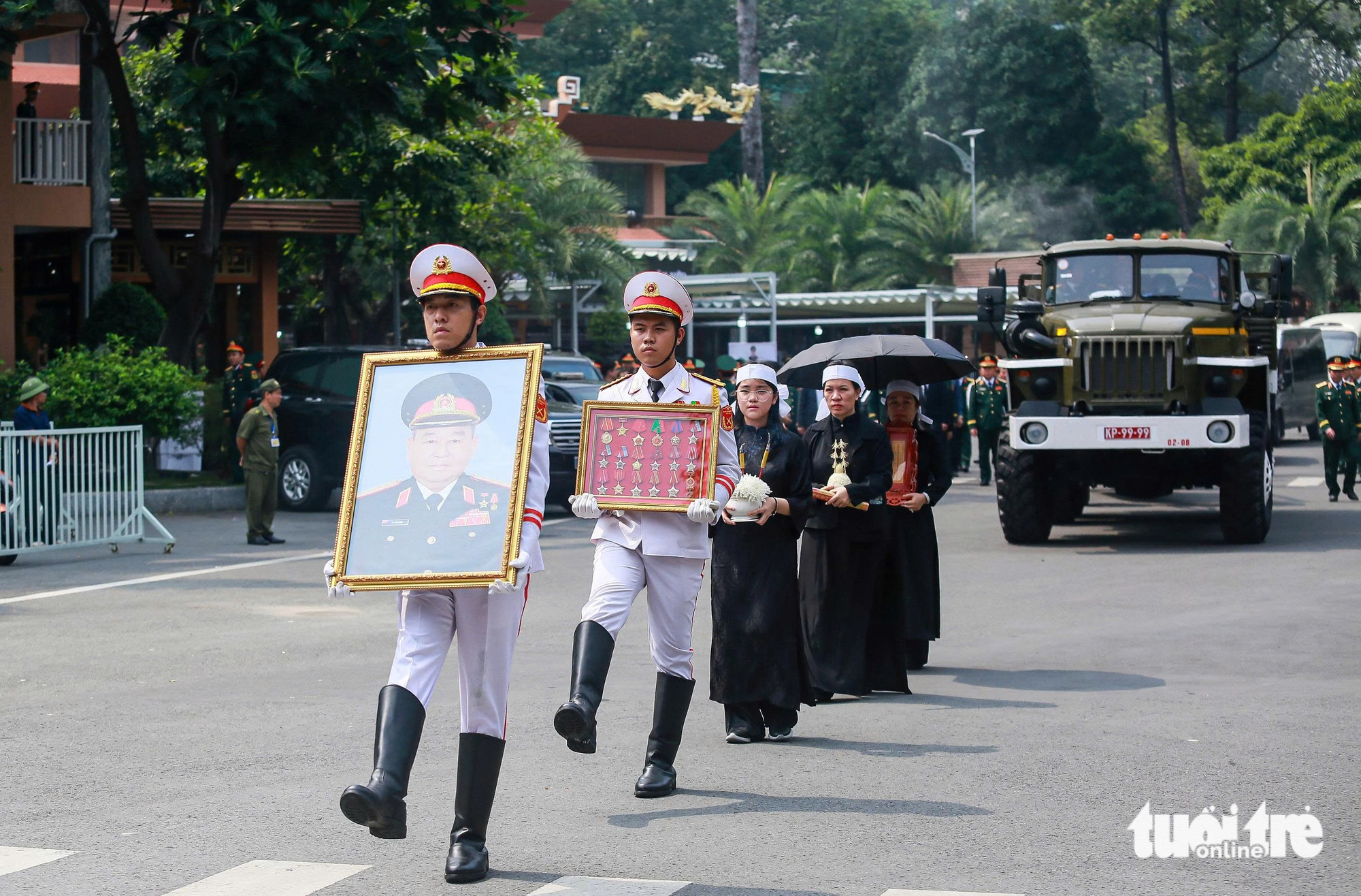 Truy điệu Đại tướng Lê Văn Dũng, đưa linh cữu về quê nhà