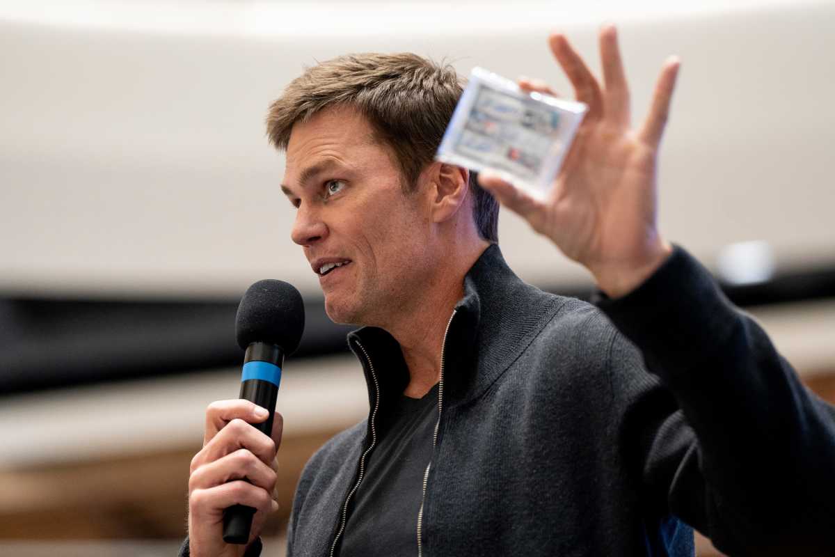 Tom Brady announces Jayden Daniels-Fanatics news on Tuesday