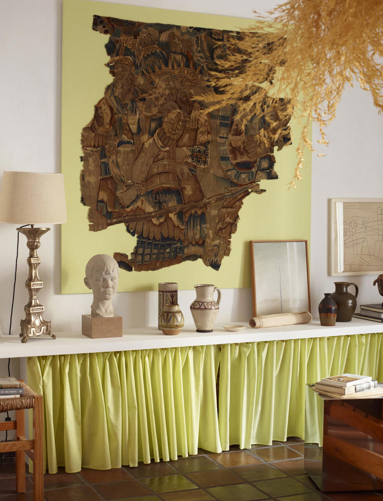 Introducing the 'Shelf Skirt' — the aesthetic way to hide your clutter