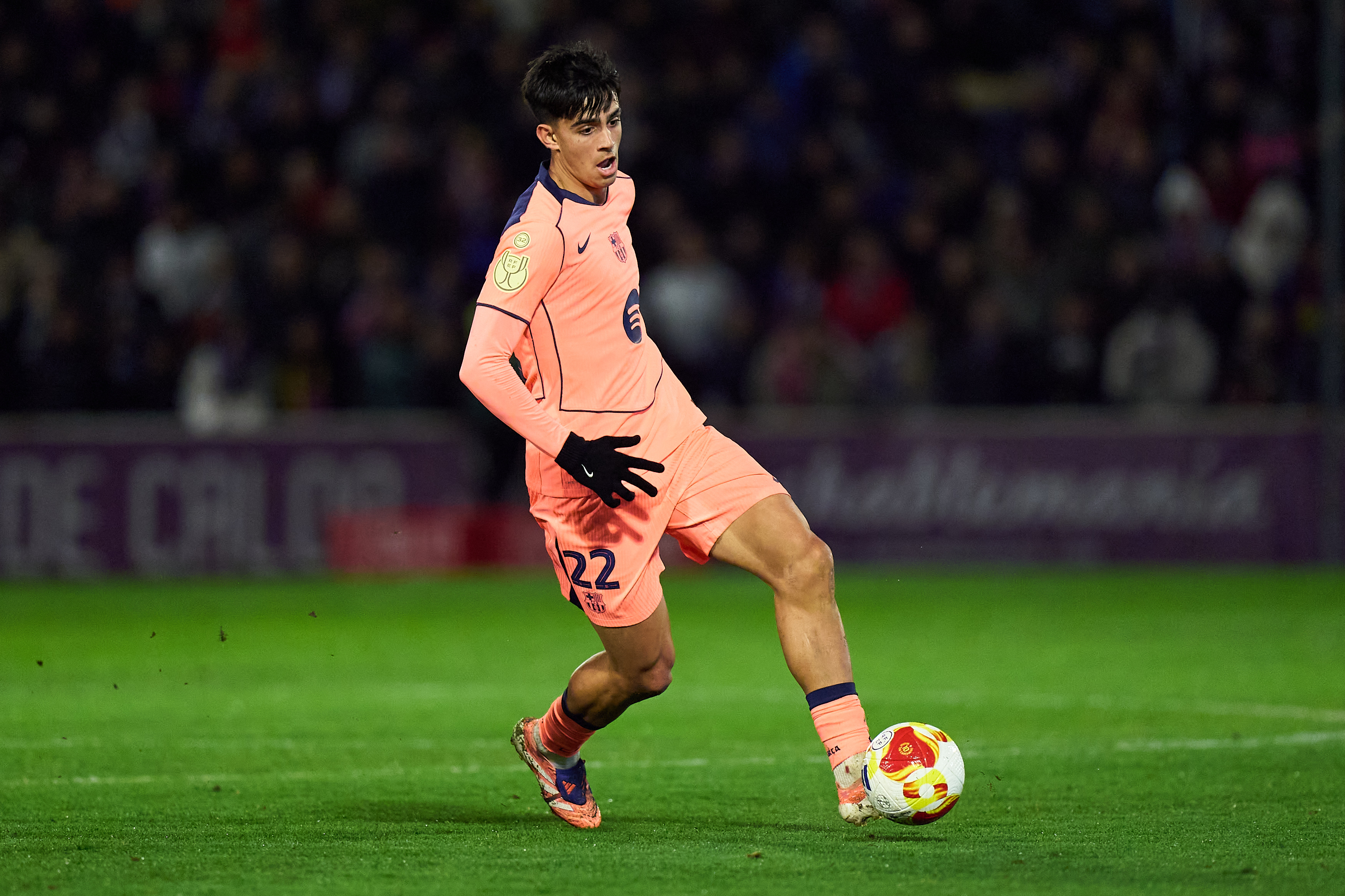 How will Barcelona line up against Racing Santander in the Copa del Rey ...