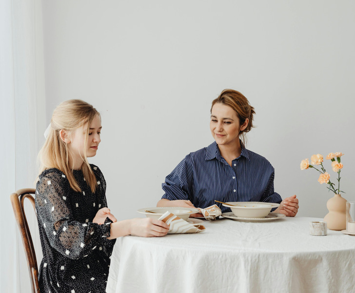 I refuse to let my stepdaughter return home after she violated my trust