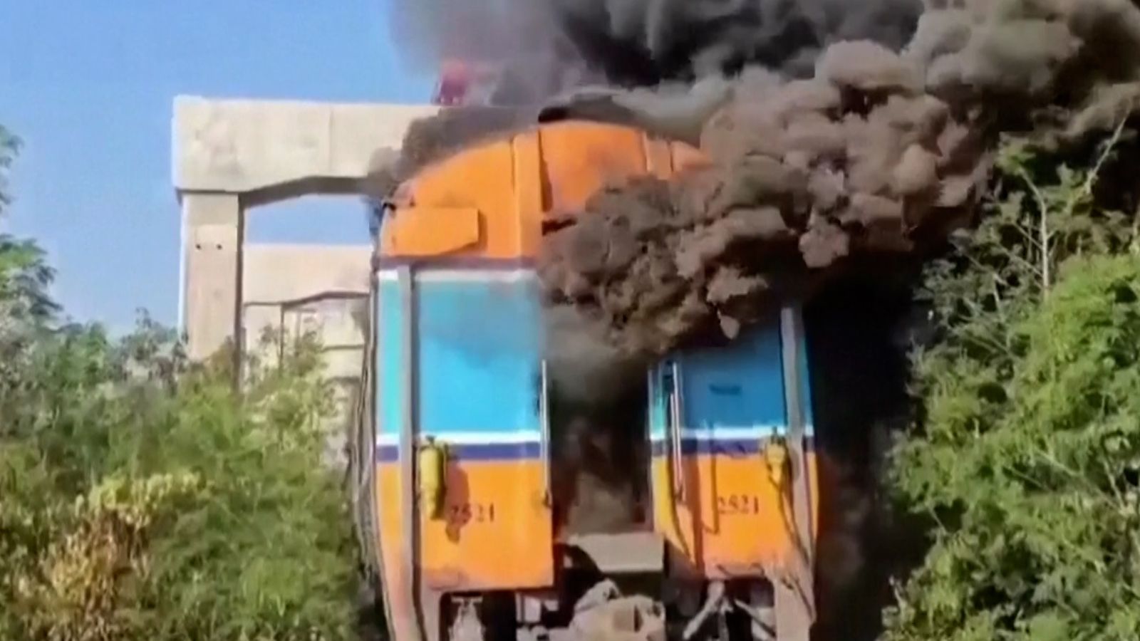 Smoke engulfs Thai train carriage