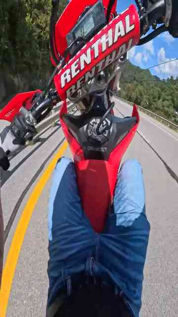 This wheelie was actually crazy!