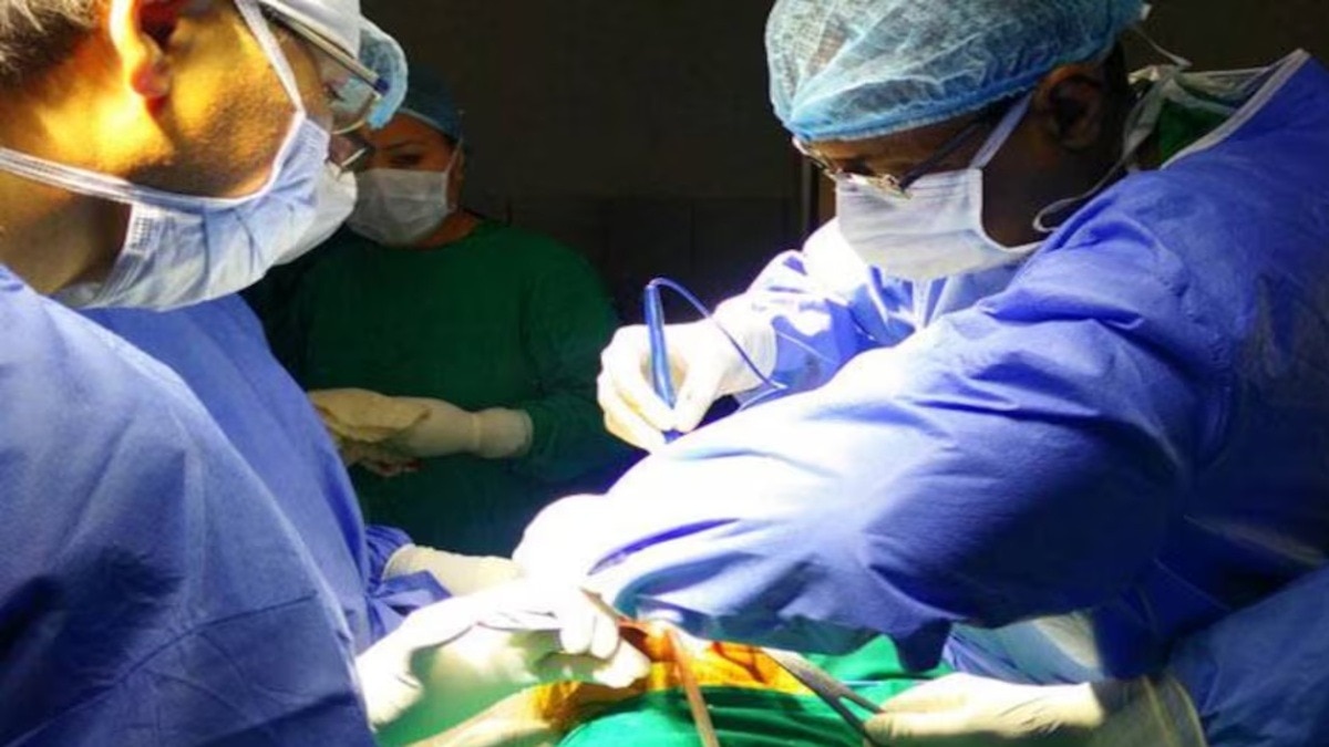 Rare surgery in Lucknow helps woman born with two uteruses live a ...