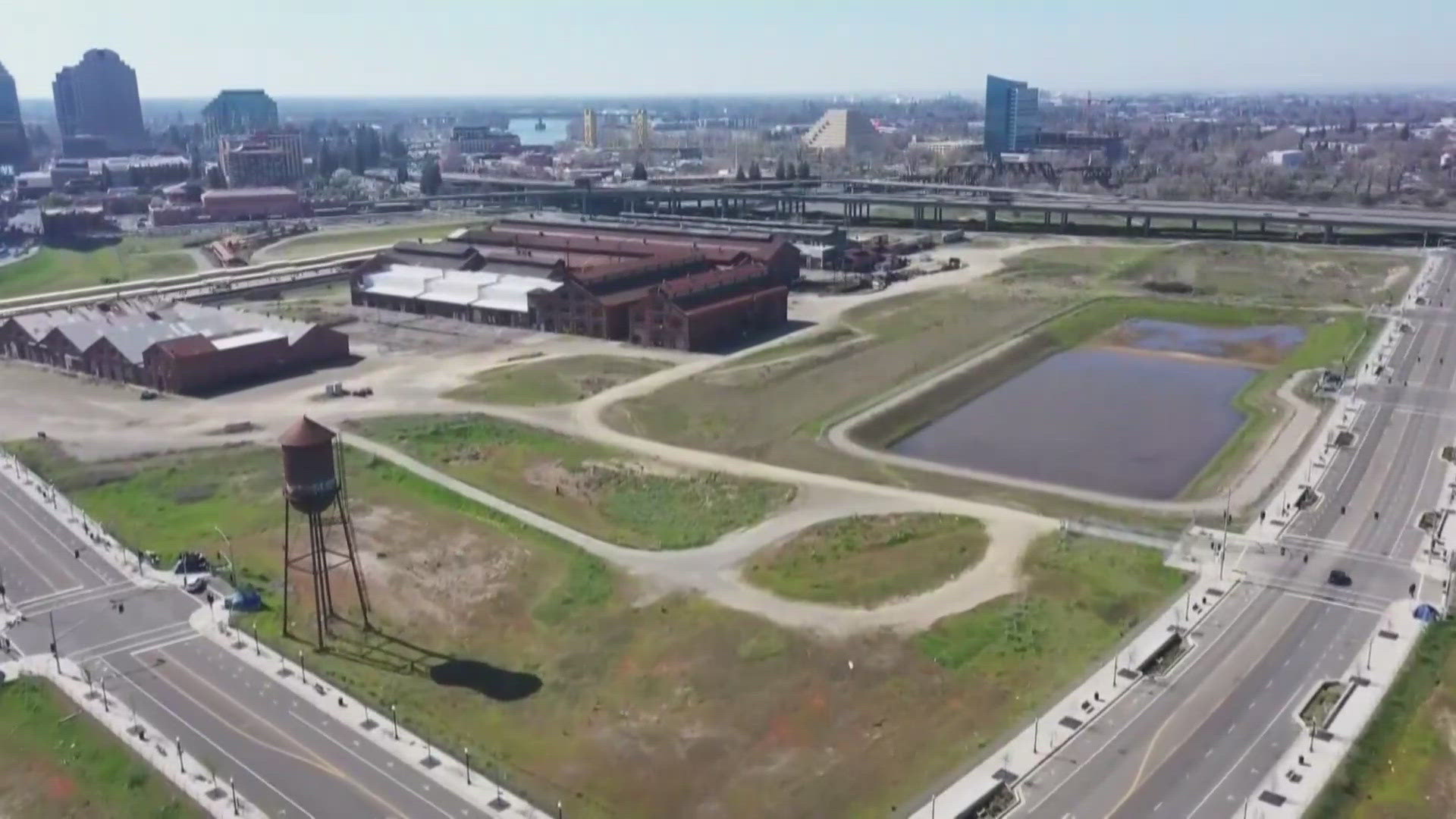 Sacramento approves Railyards billboard leases amid questions over ...