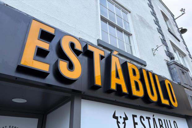 Estabulo erected sign on new Darlington restaurant without planning ...