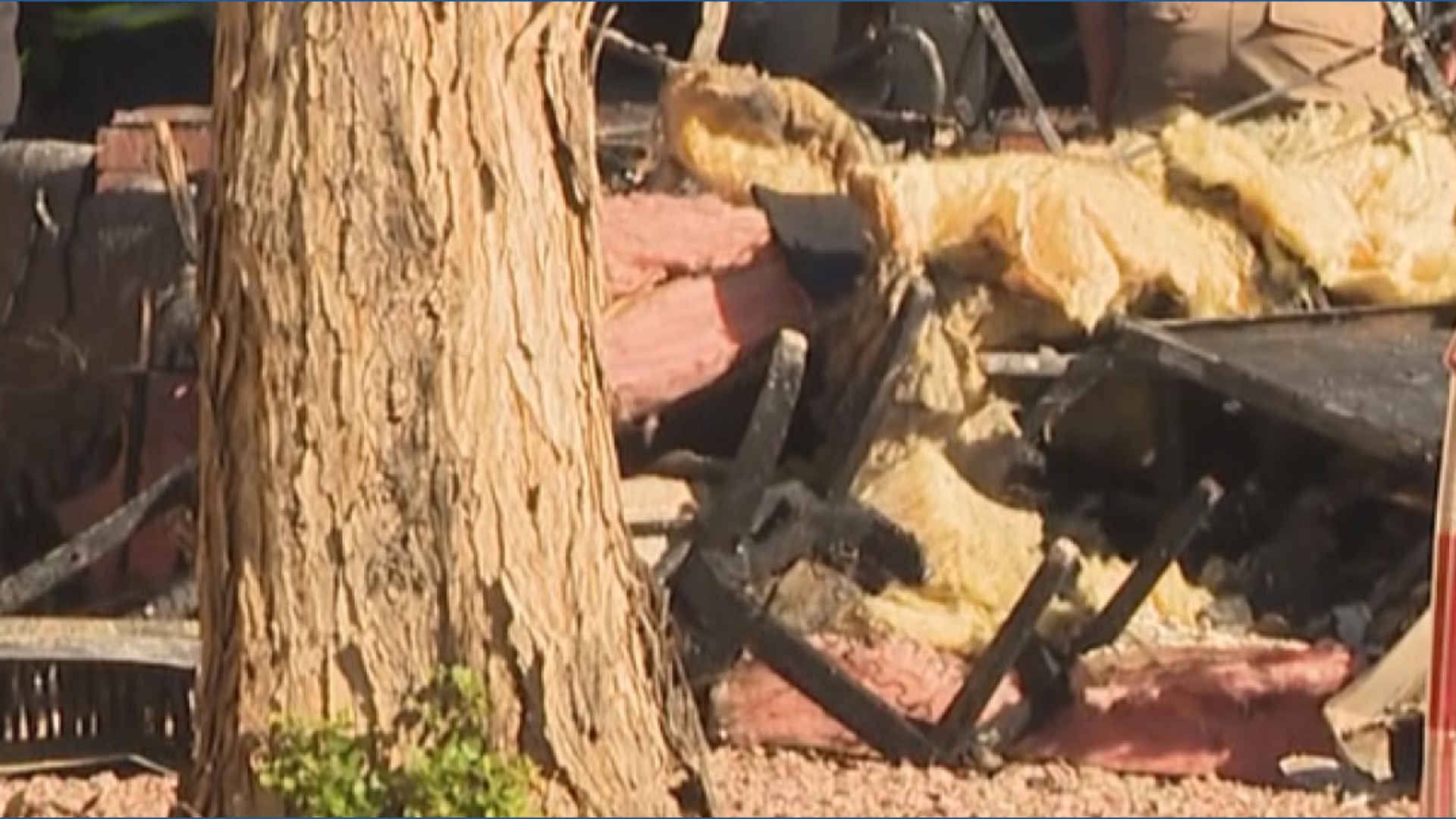 Police identify elderly couple killed in apartment fire