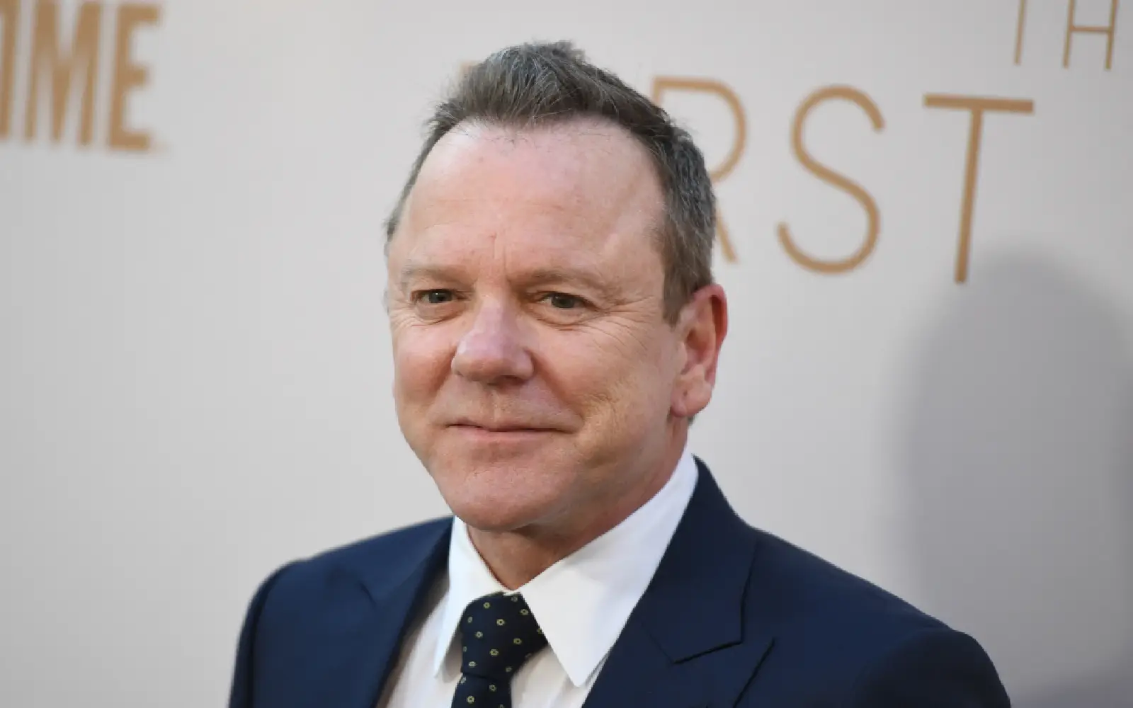 Actor Kiefer Sutherland arrested for assaulting ride-share driver