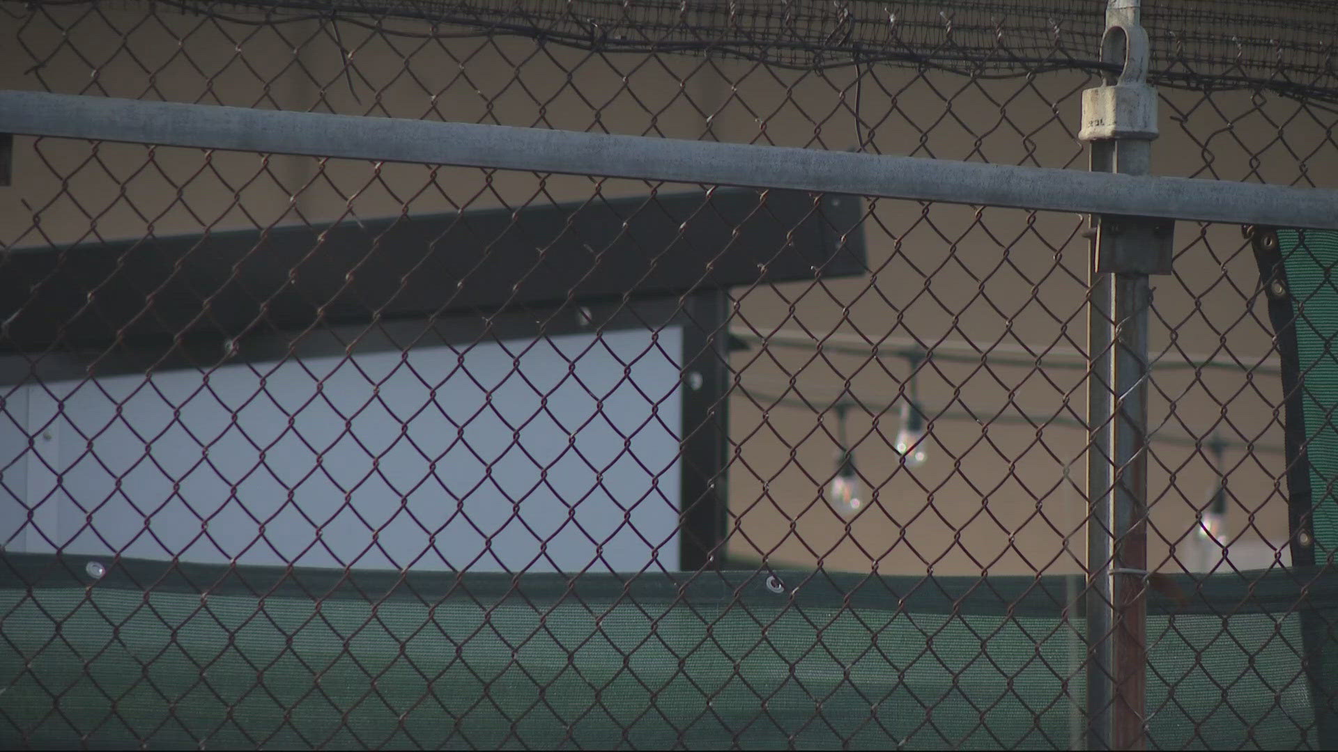 KGW viewers split on Portland limiting homeless shelter stays