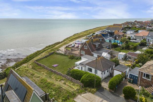 Bungalow just metres from edge of cliff is sold
