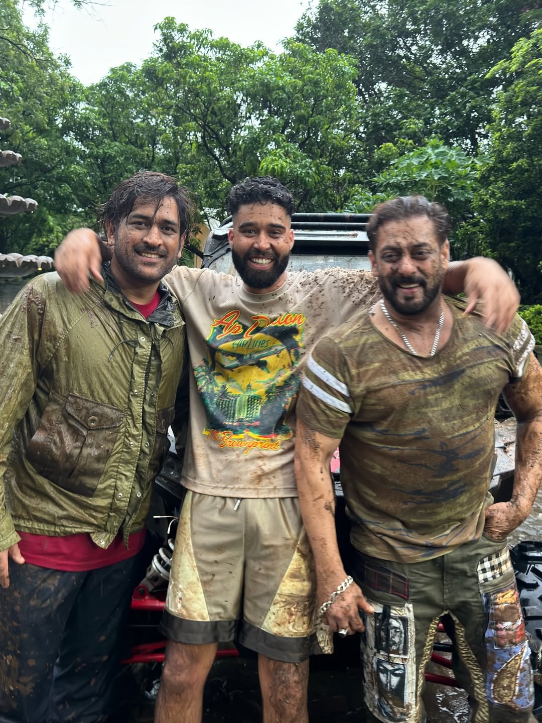 Salman Khan, MS Dhoni, AP Dhillon bond over ATV adventure at Panvel ...