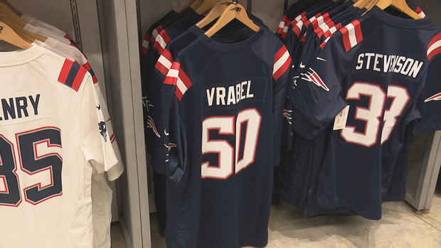 Patriots fans credit Mike Vrabel for team's success: "He's what we needed"