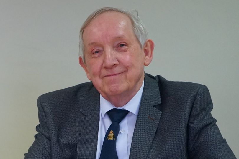 Deadline set for airport sale as chiefs 'prudently' prepare 'plan B' in ...