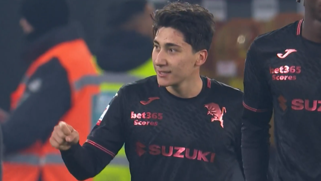 Milli futbolcumuz Roma'yı 90'da yıktı