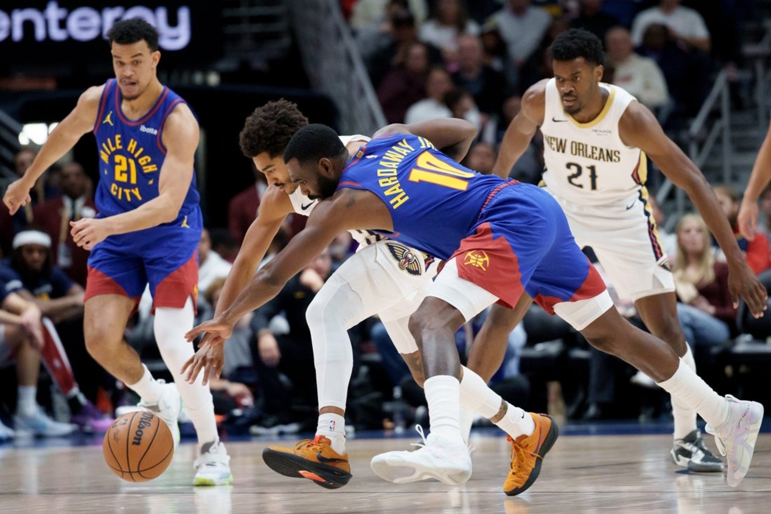 Jamal Murray puts up 35 as Nuggets run past Pelicans