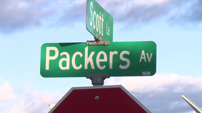 Madison neighbors near fatal Packers Avenue crash calling for safer streets