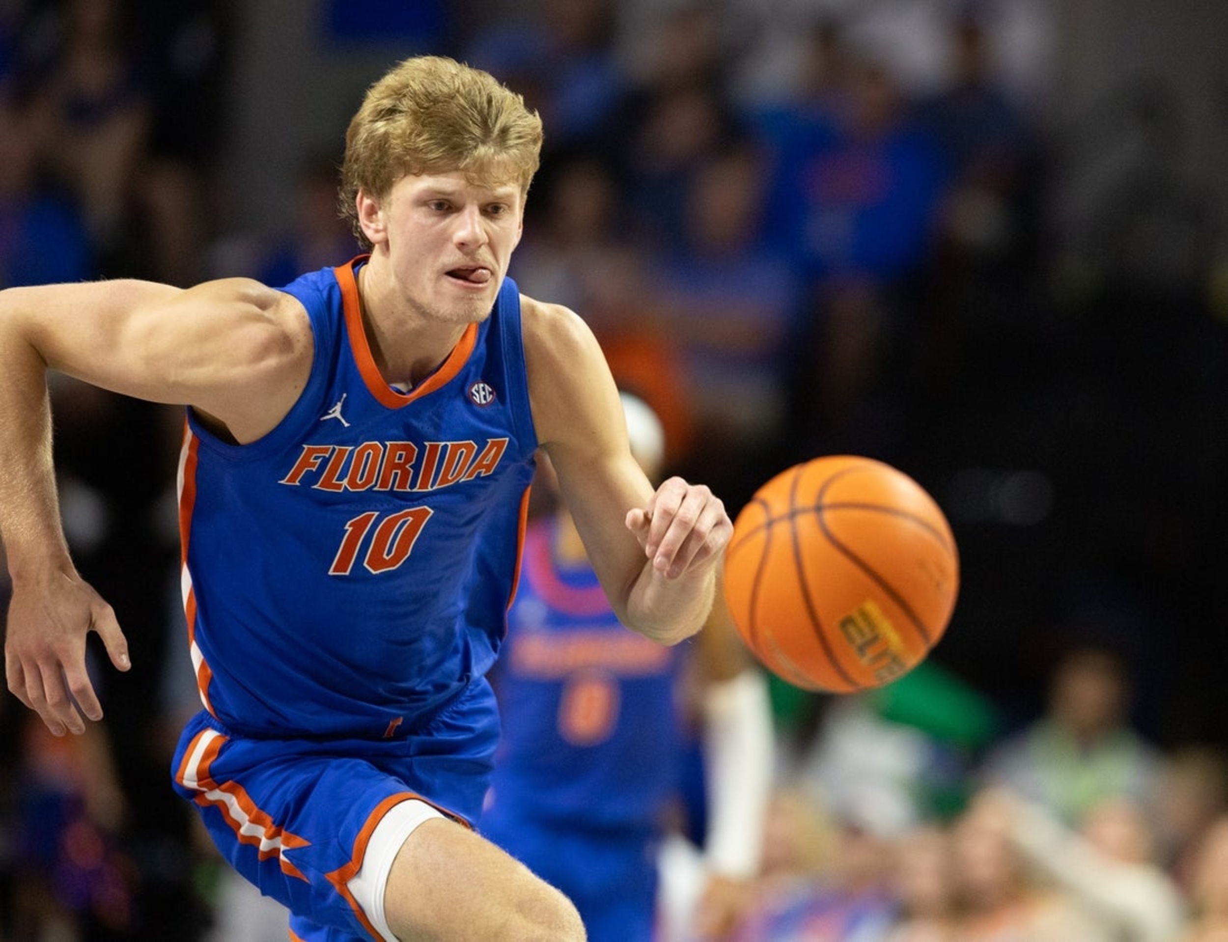 No. 19 Florida uses size to overwhelm Oklahoma