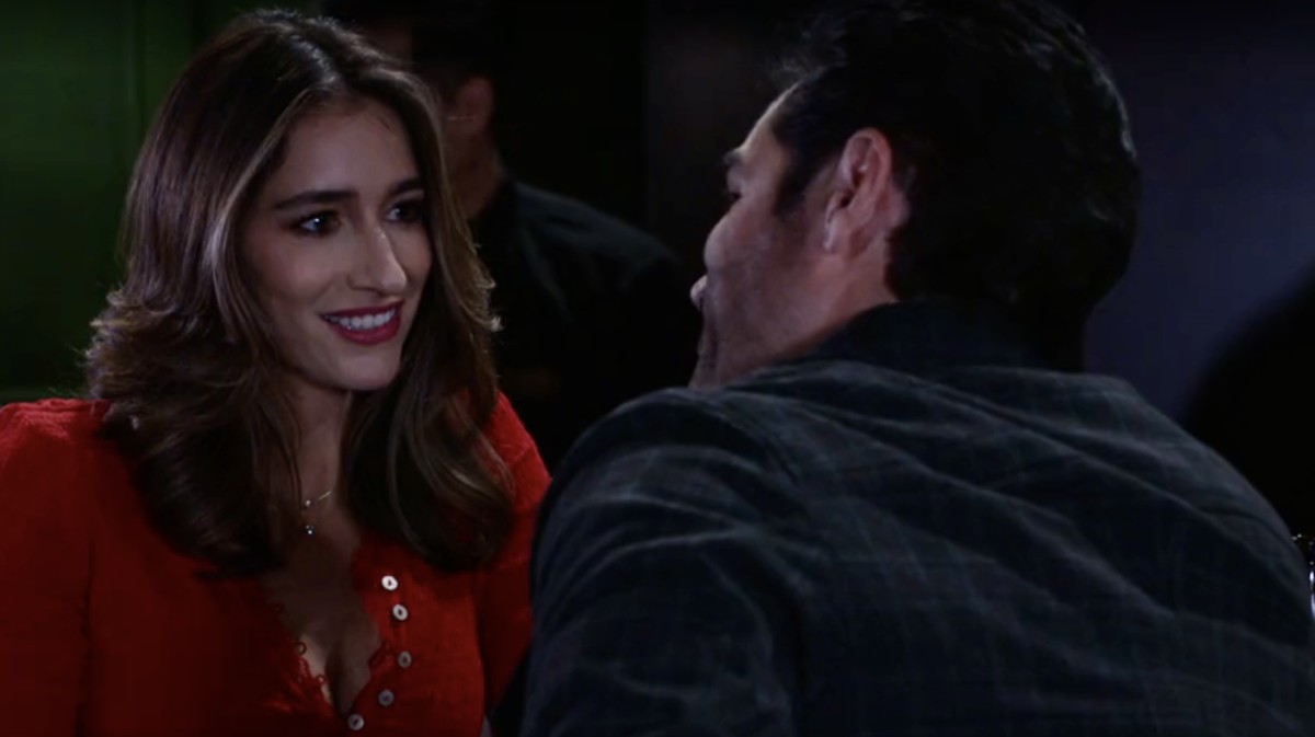 Ashley takes a chance and invites hot Grayson home [recap]
