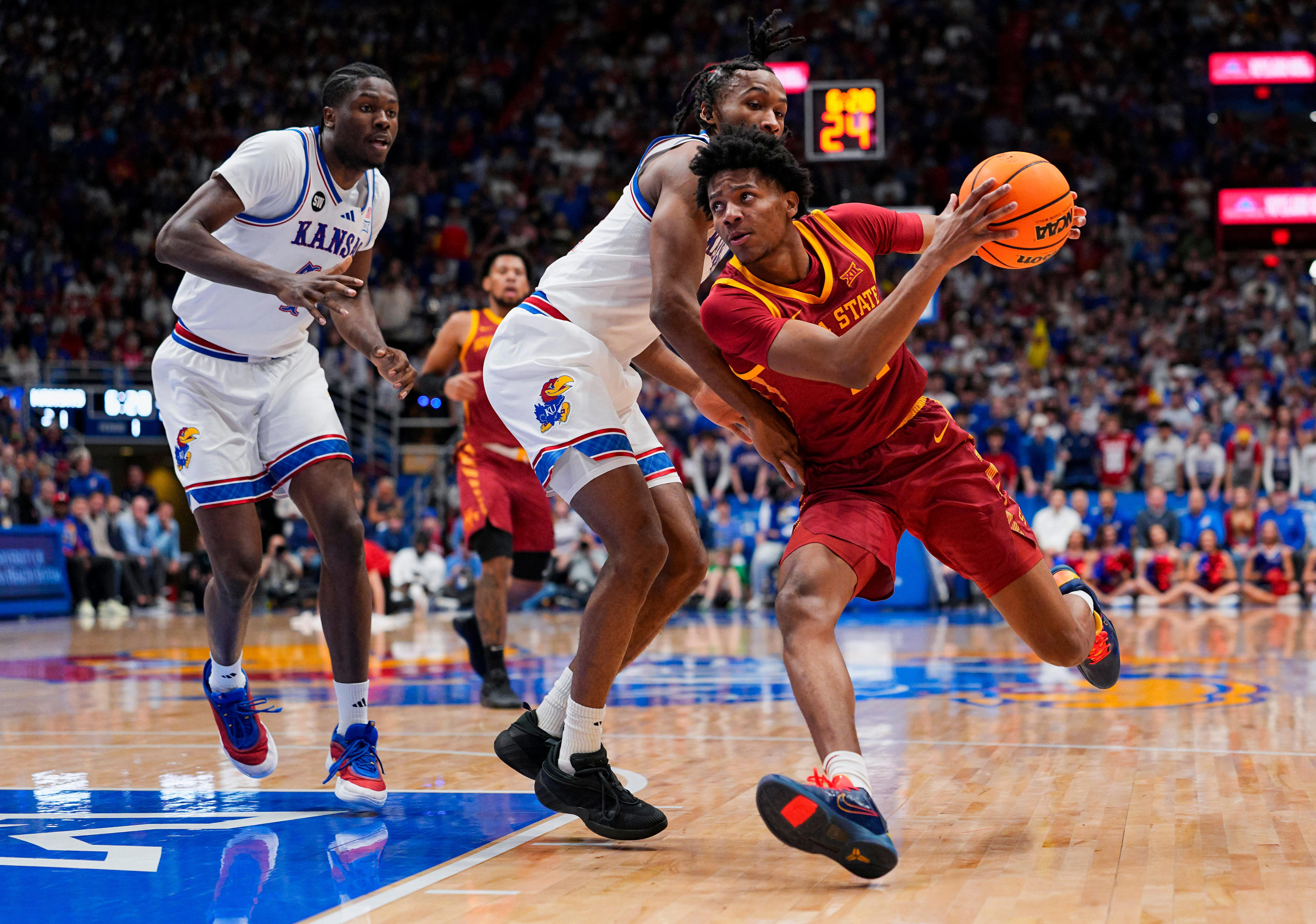 Iowa State basketball vs Kansas score, live updates, highlights