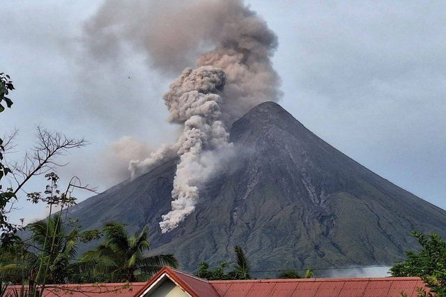 Thousands of farmers affected by Mayon unrest